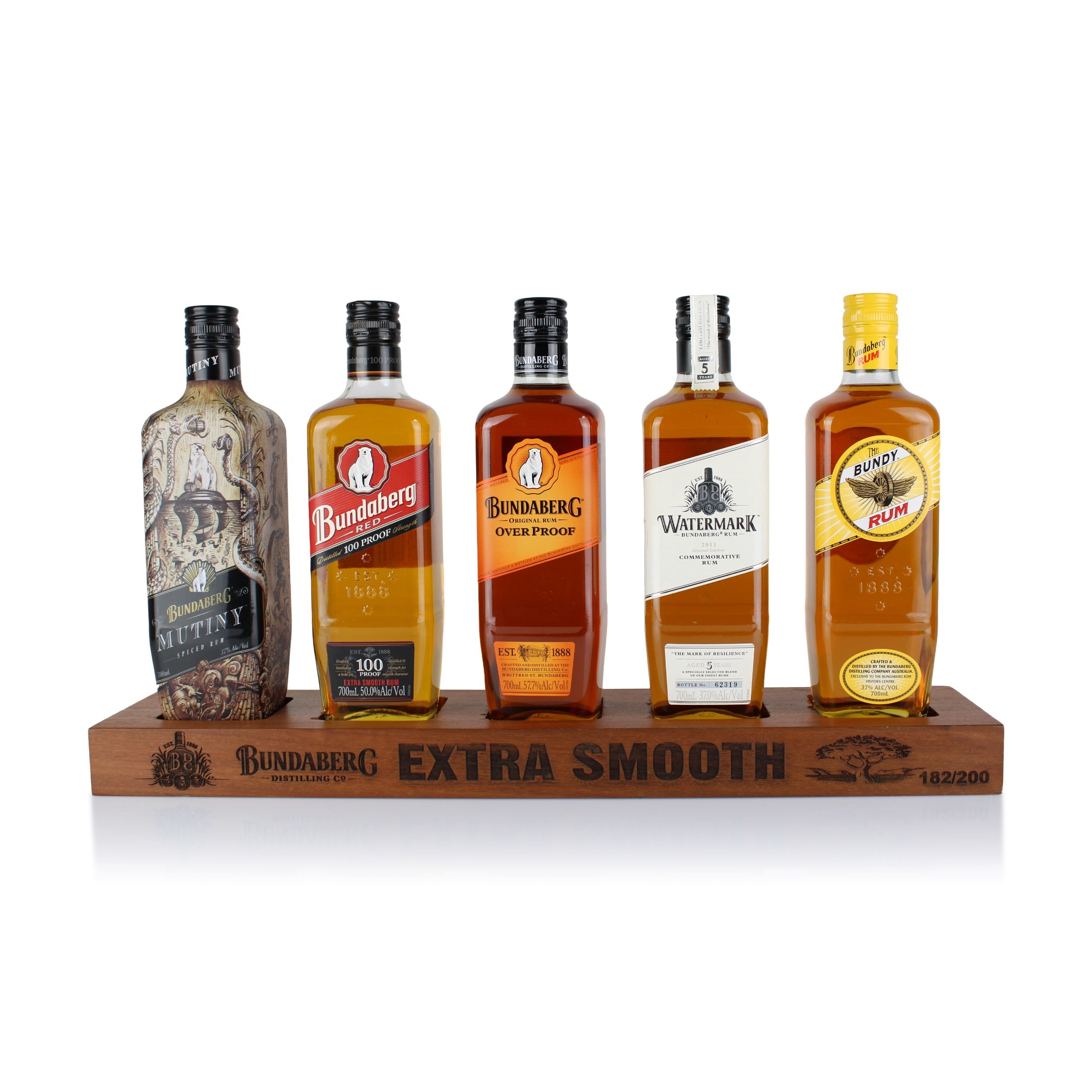 Bundaberg Rum Extra Smooth 5 Bottle Plinth (5 x 700ml) Auction ...
